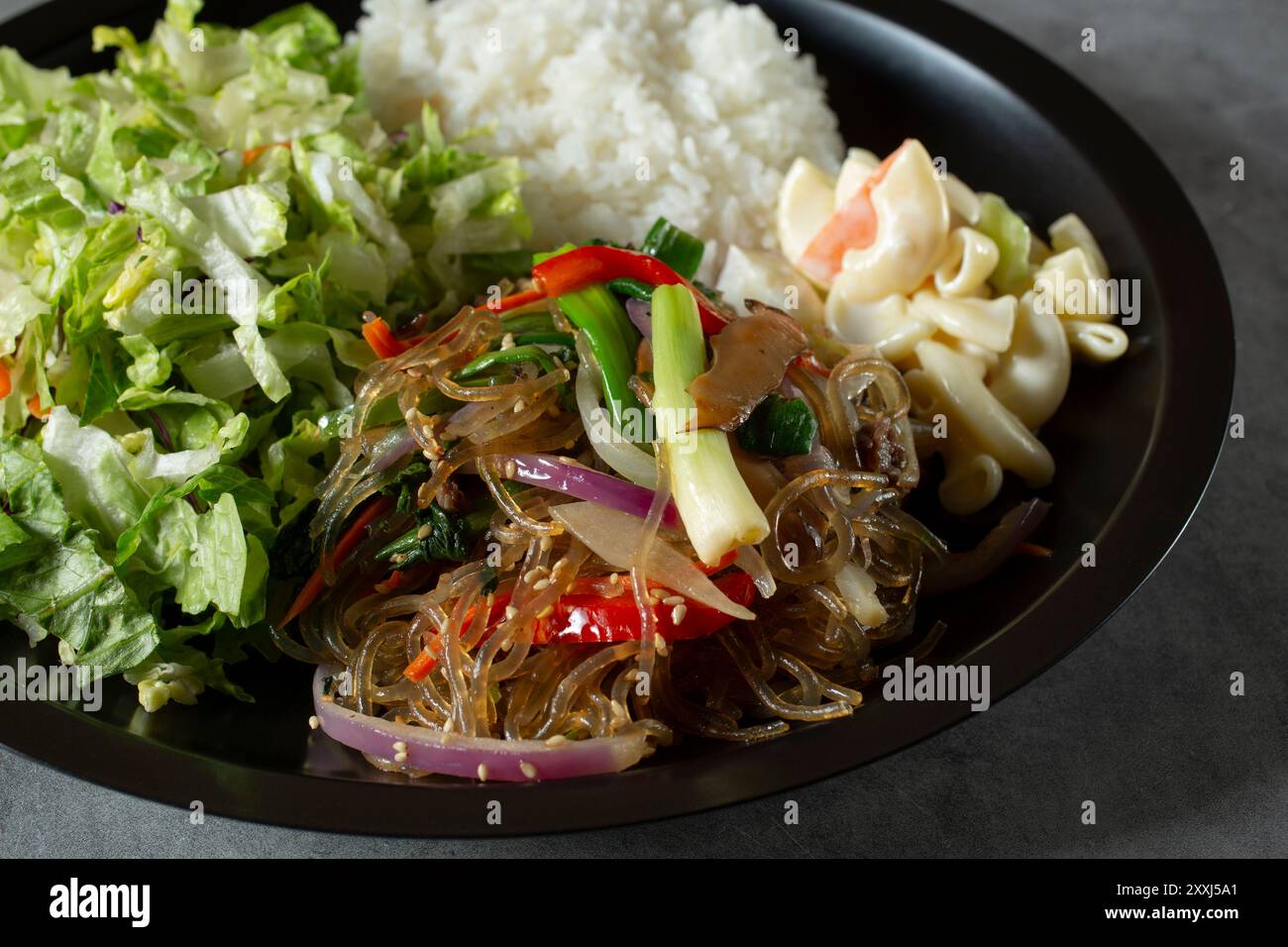 Japchae hi-res stock photography and images - Alamy