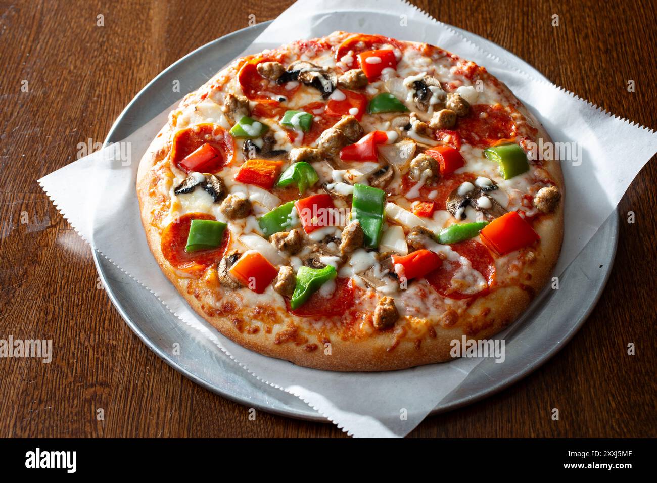 Personal pizza hi-res stock photography and images - Alamy