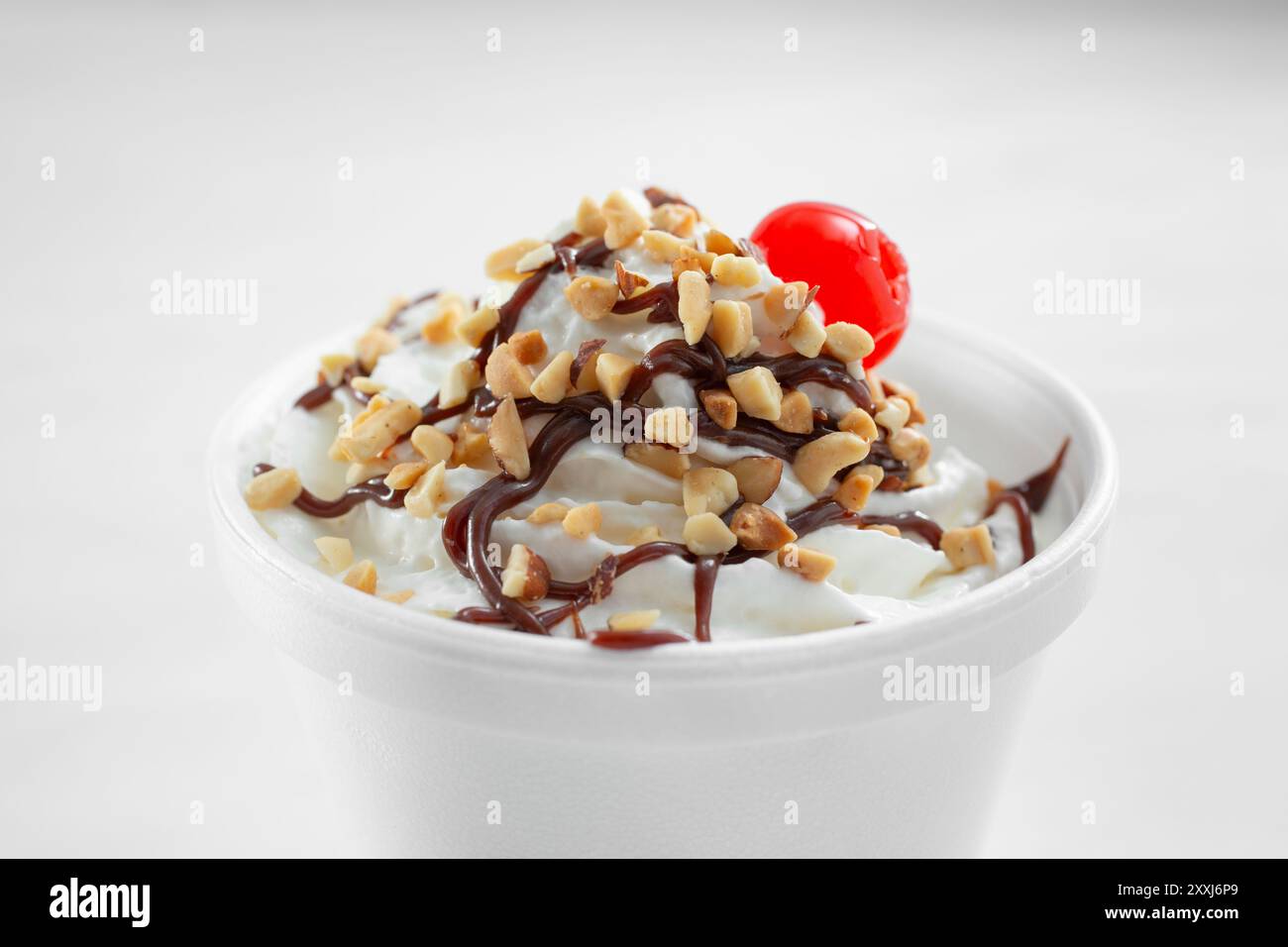 Sundae view hi-res stock photography and images - Alamy