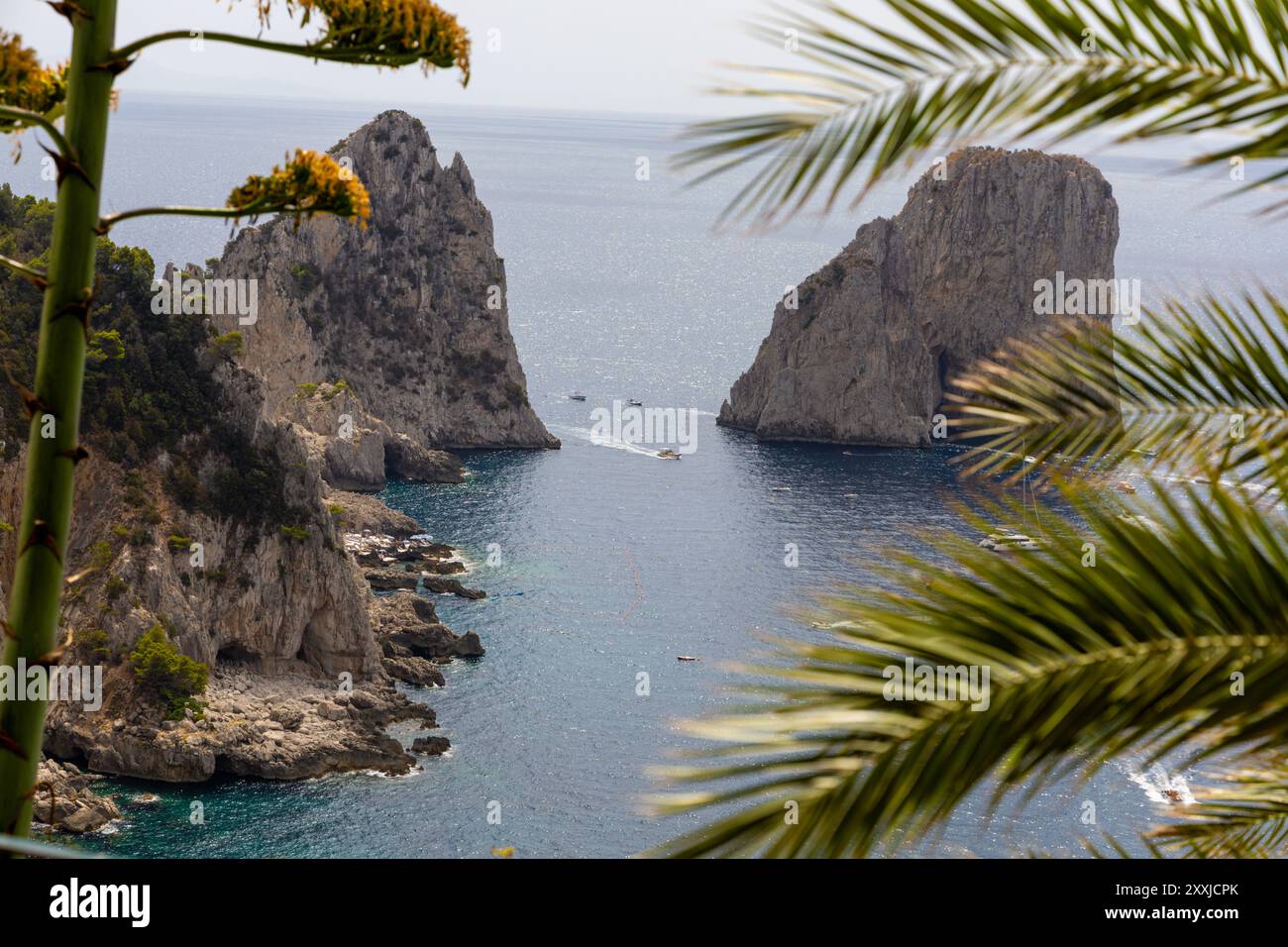 View natural landscape rocks hi-res stock photography and images - Alamy