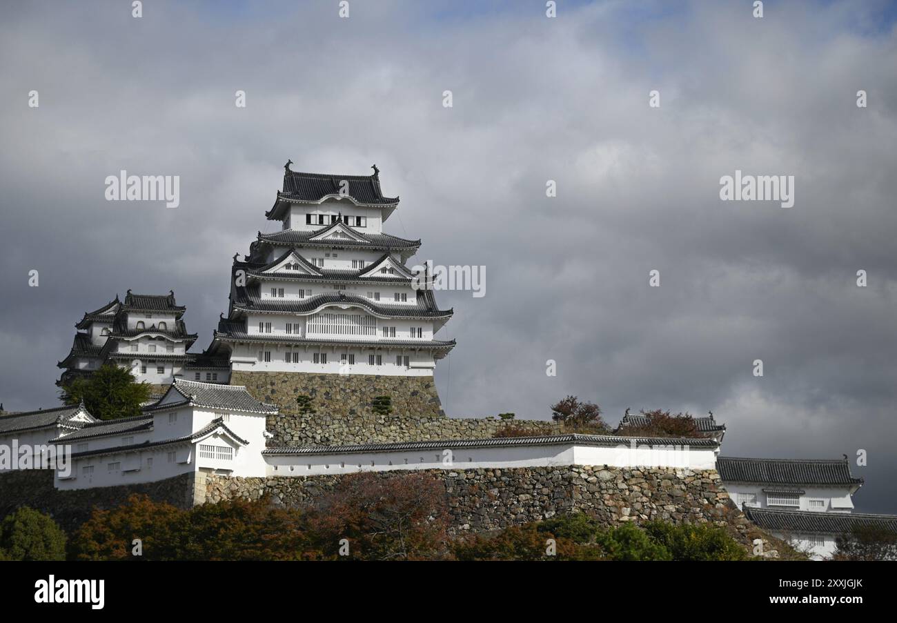 Scenic view of the Himeji-jō Main Donjon with its curved gables known ...