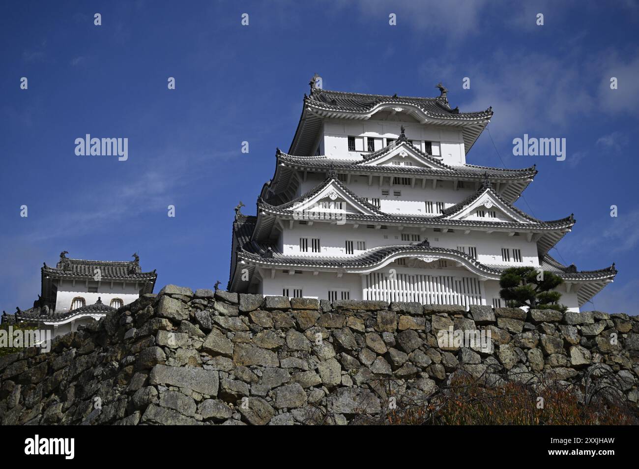 Scenic view of the striking Main Donjon curved gables part of Himeji-jō ...