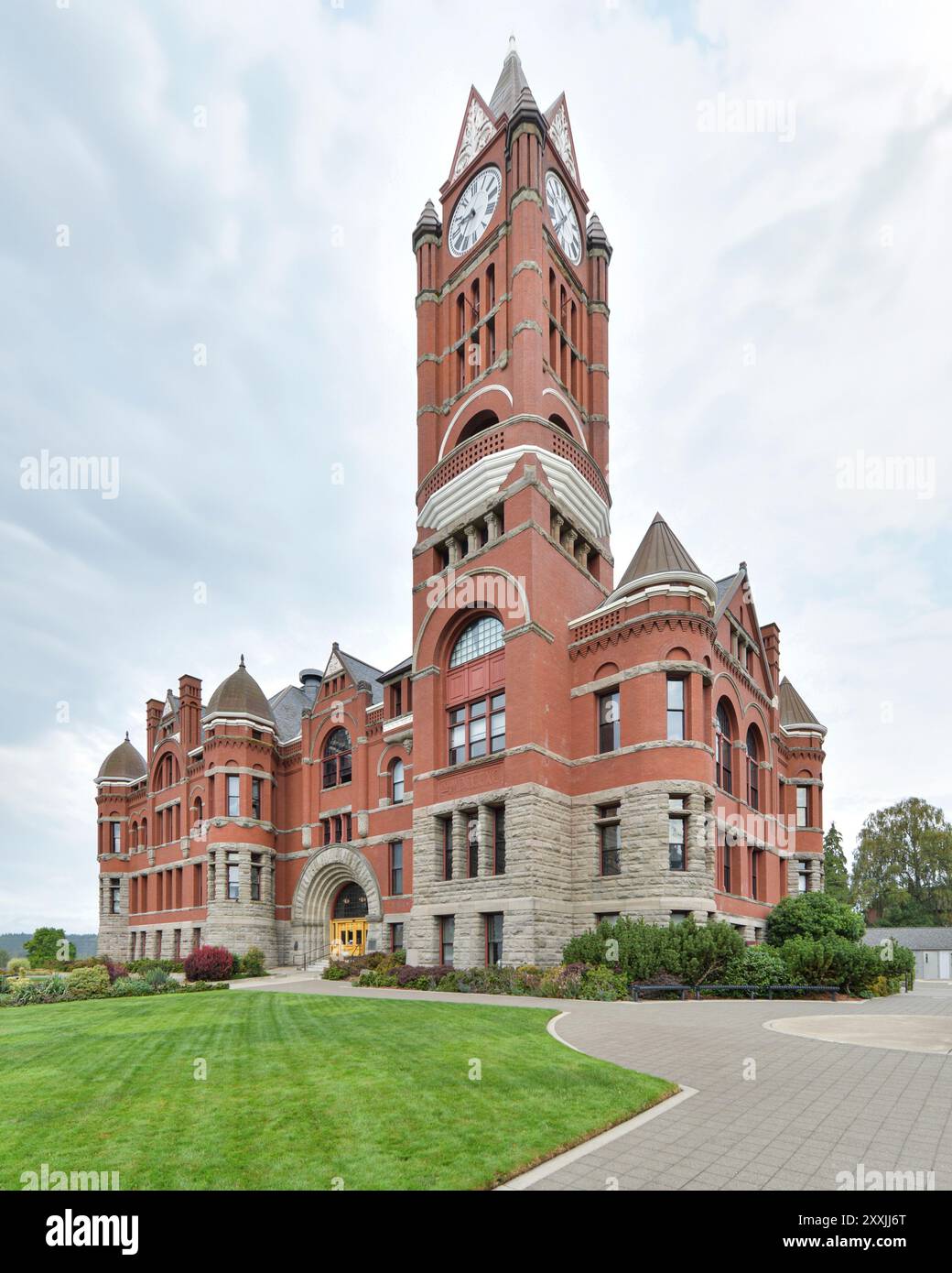 Old historic brick courthouse in Port Townsend, Washington Stock Photo ...