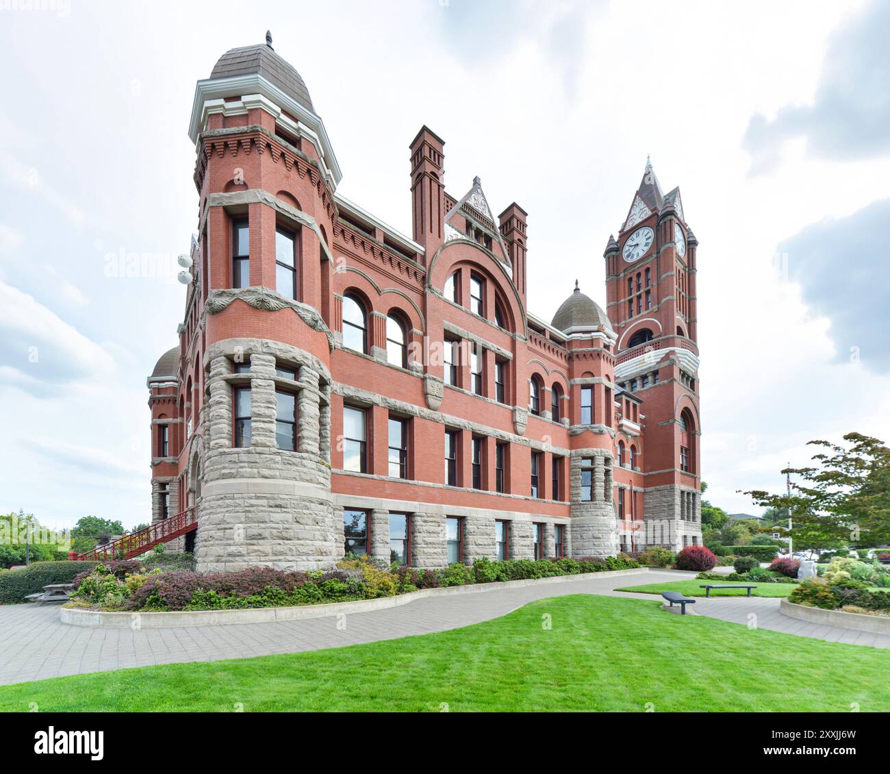 Old historic brick courthouse in Port Townsend, Washington Stock Photo ...