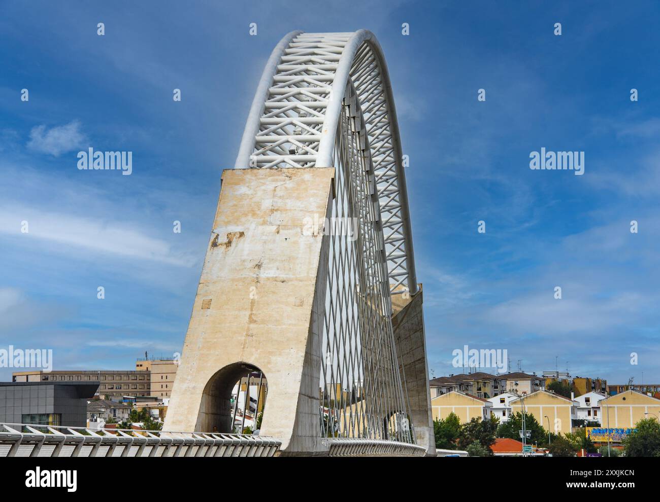 Sleek suspension bridge hi-res stock photography and images - Alamy