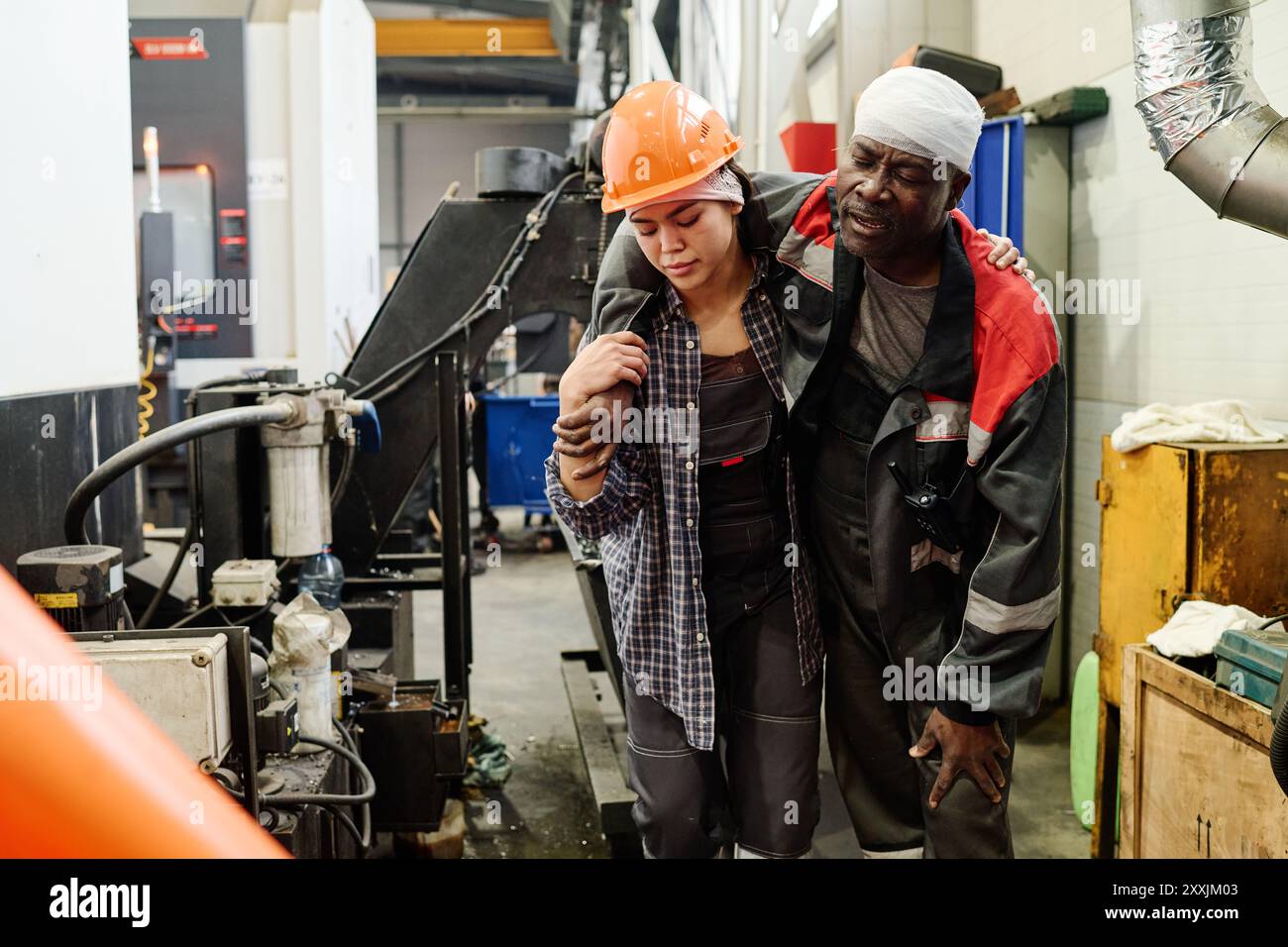 American industrial support hi-res stock photography and images - Alamy