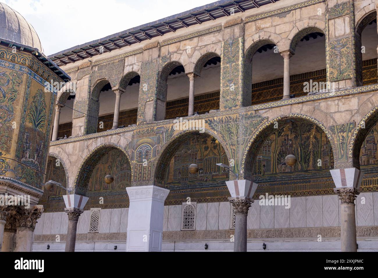 Umayyad mosque damascus mosaics hi-res stock photography and images - Alamy