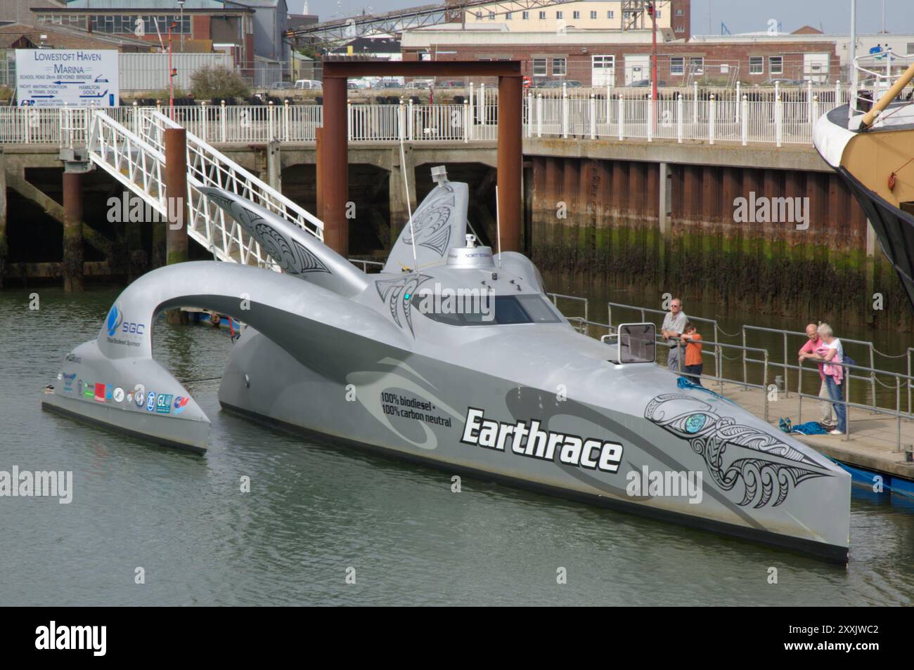 Round the world powerboat record holder Earthrace (AKA Ady Gil ...