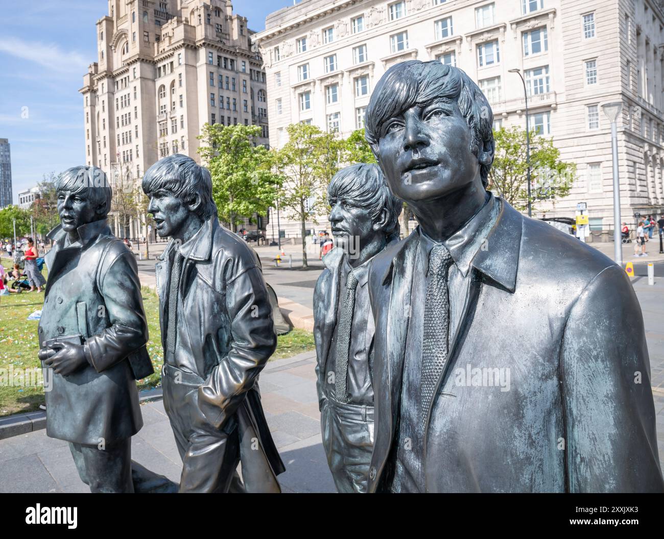 The beatles statue visit liverpool hi-res stock photography and images ...