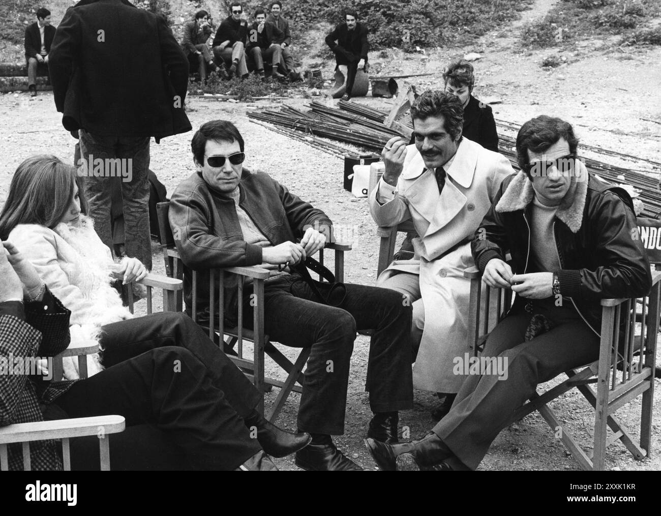 Jean paul belmondo omar sharif hi-res stock photography and images - Alamy