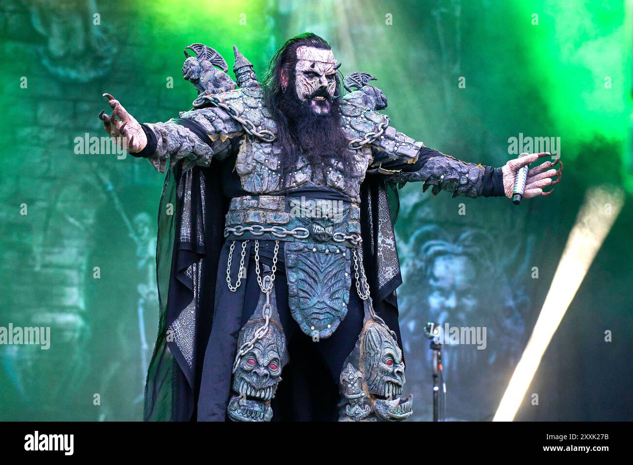 Tomi Mr. Lordi Putaansuu von Lordi live auf dem Riverside Festival ...