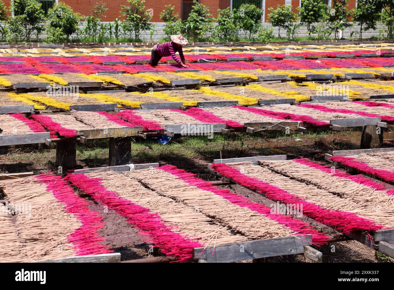 Fragrance making hi-res stock photography and images - Alamy