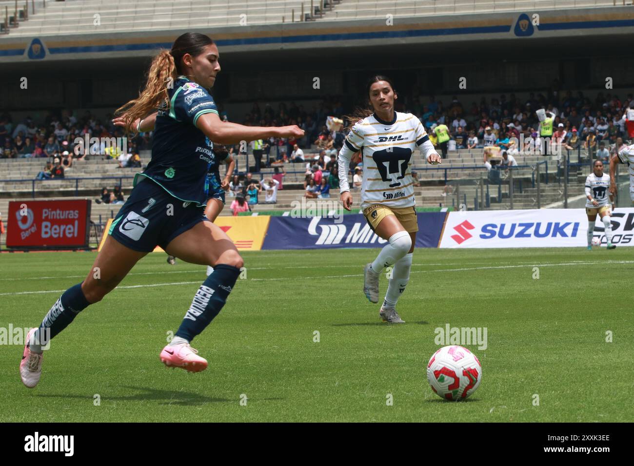 Mexico City, Mexico. 24th Aug, 2024. Sebelle Rojas #7 of Puebla drives ...