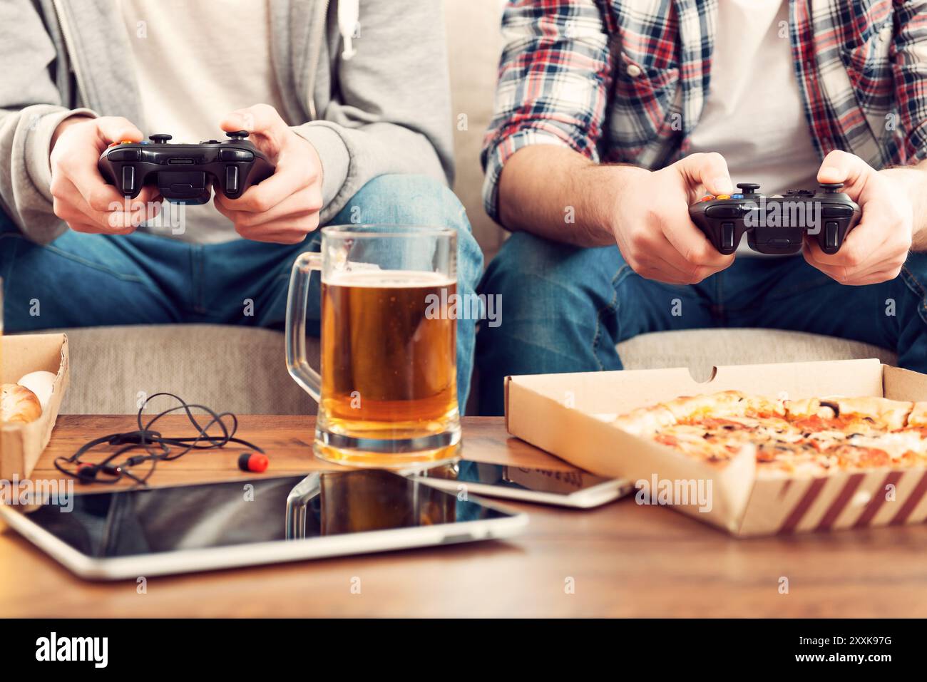 Close up playing video games hi-res stock photography and images - Alamy
