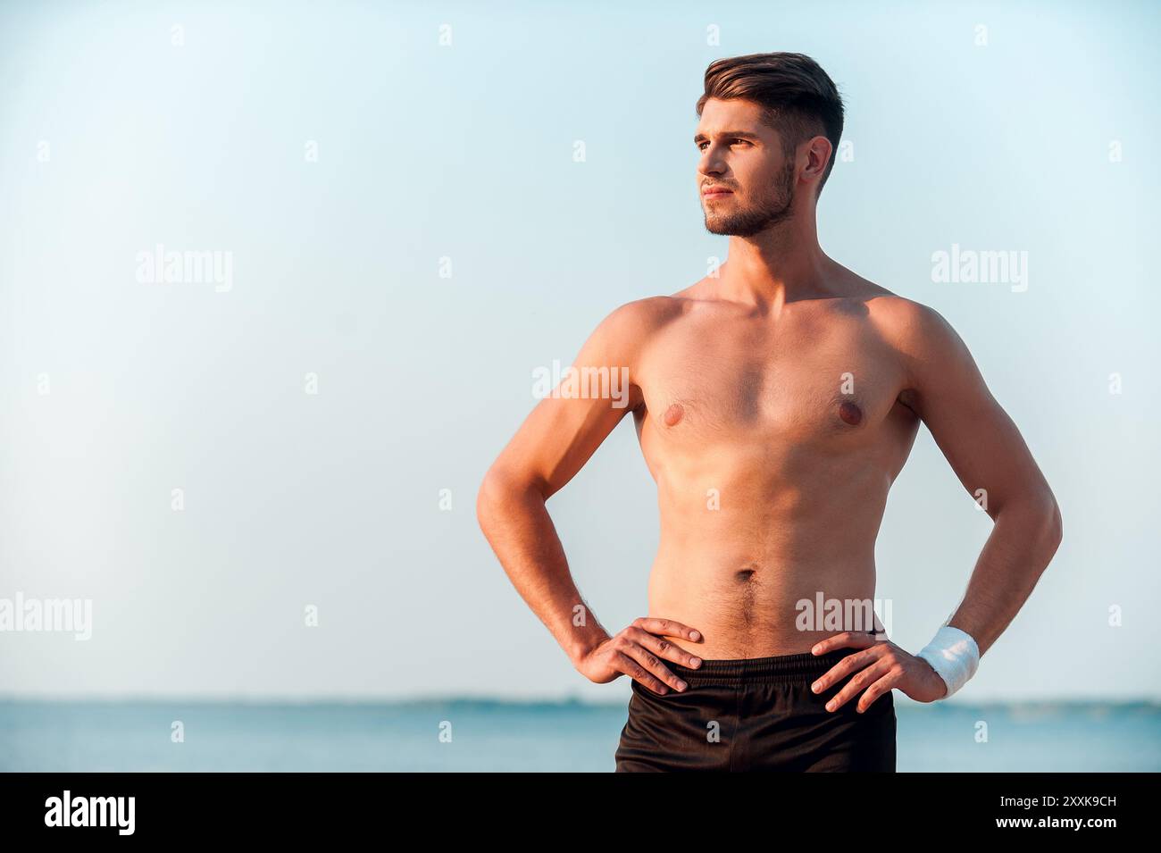 Moving muscular hi-res stock photography and images - Alamy