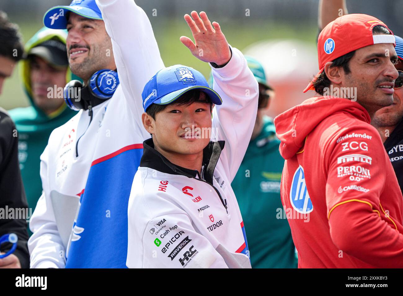 ZANDVOORT, NETHERLANDS - AUGUST 25: Yuki Tsunoda of RB waving during ...