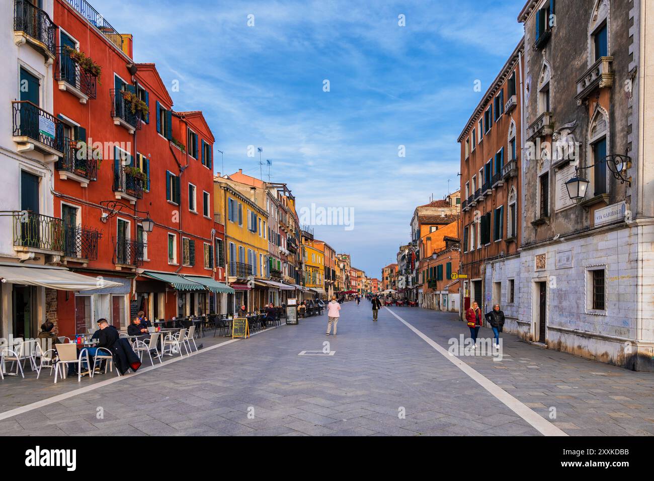 Boulevard in city of Venice, Italy. Via Giuseppe Garibaldi pedestrian ...