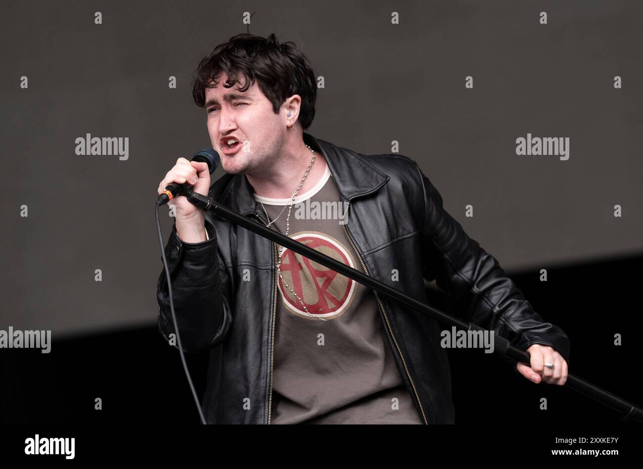Sean murphy oneill performing hi-res stock photography and images - Alamy