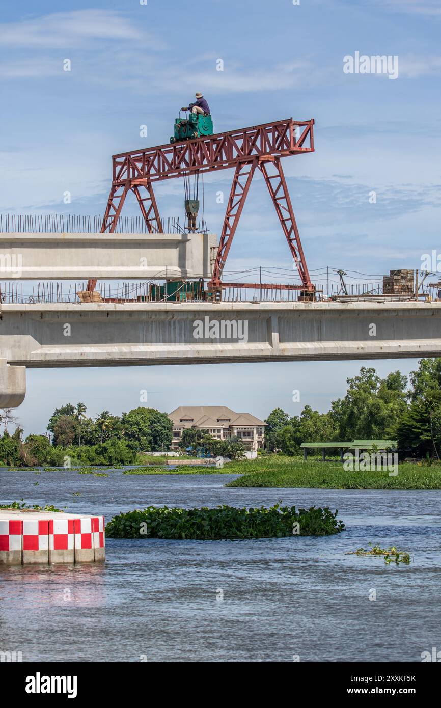 Bridge Construction part 1 Stock Photo - Alamy