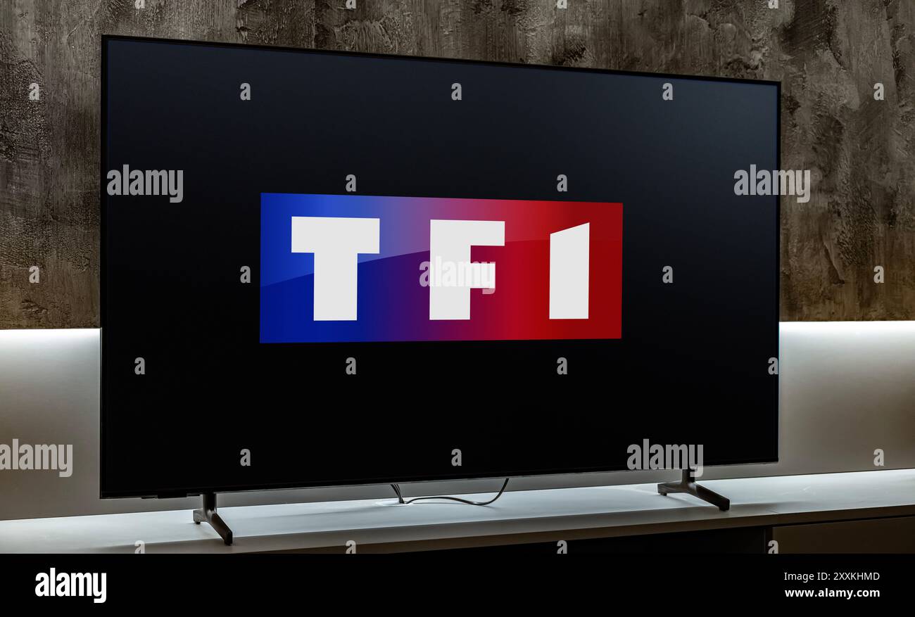 French tv logo hi-res stock photography and images - Alamy