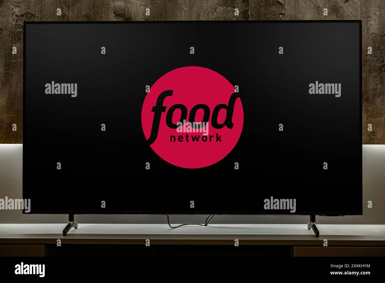 The food network tv channel hi-res stock photography and images - Alamy