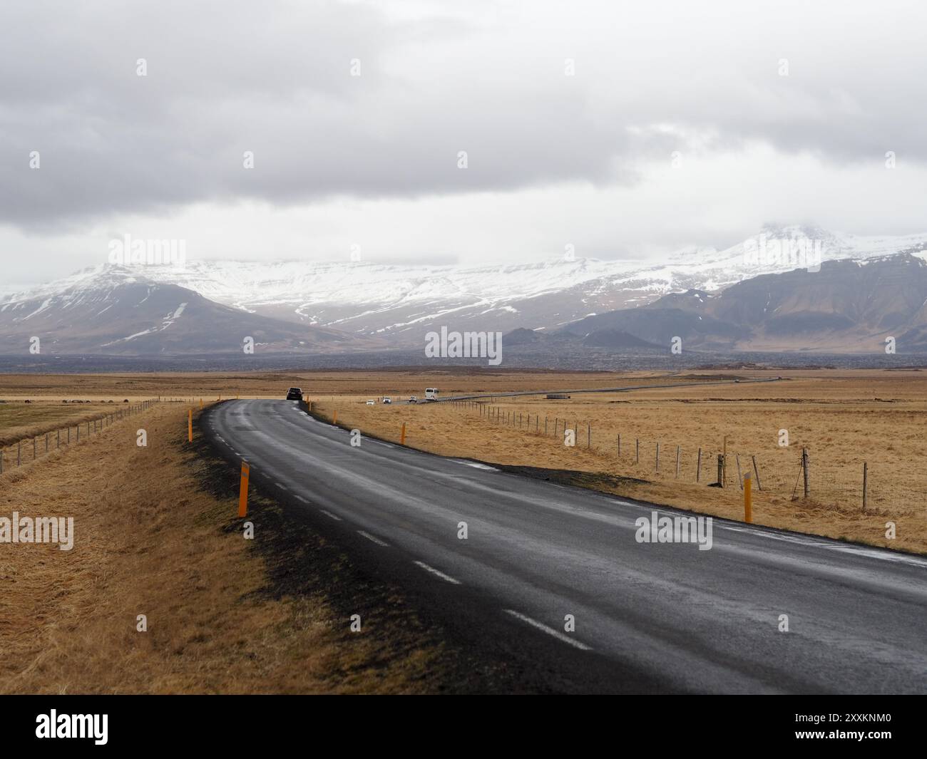 Stretch scenic highway winds hi-res stock photography and images - Alamy