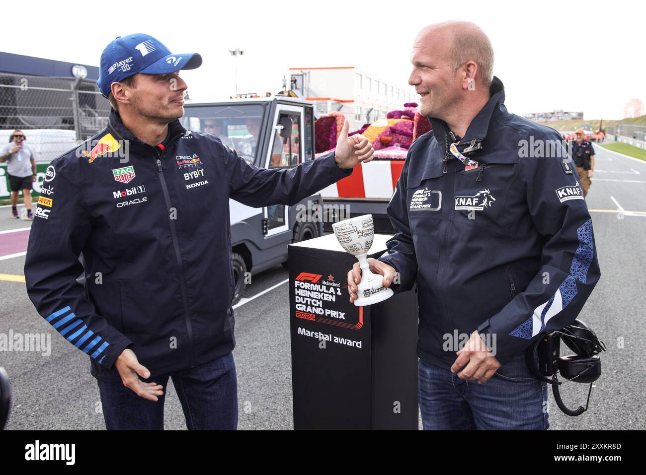 VERSTAPPEN Max (ned), Red Bull Racing RB20, portrait marshall award ...