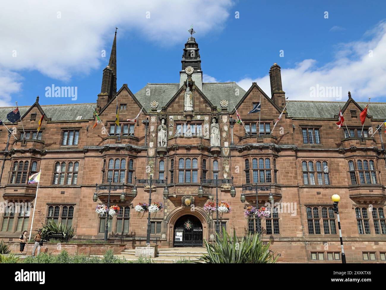 The Council House in Coventry built in the Tudor style just before WW1 ...