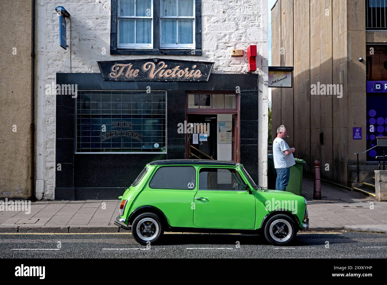 Victoria bar elgin hi-res stock photography and images - Alamy