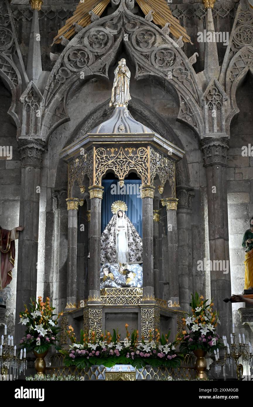 TLAQUEPAQUE, JALISCO, MEXICO: Santuario Nuestra Señora De la Soledad ...