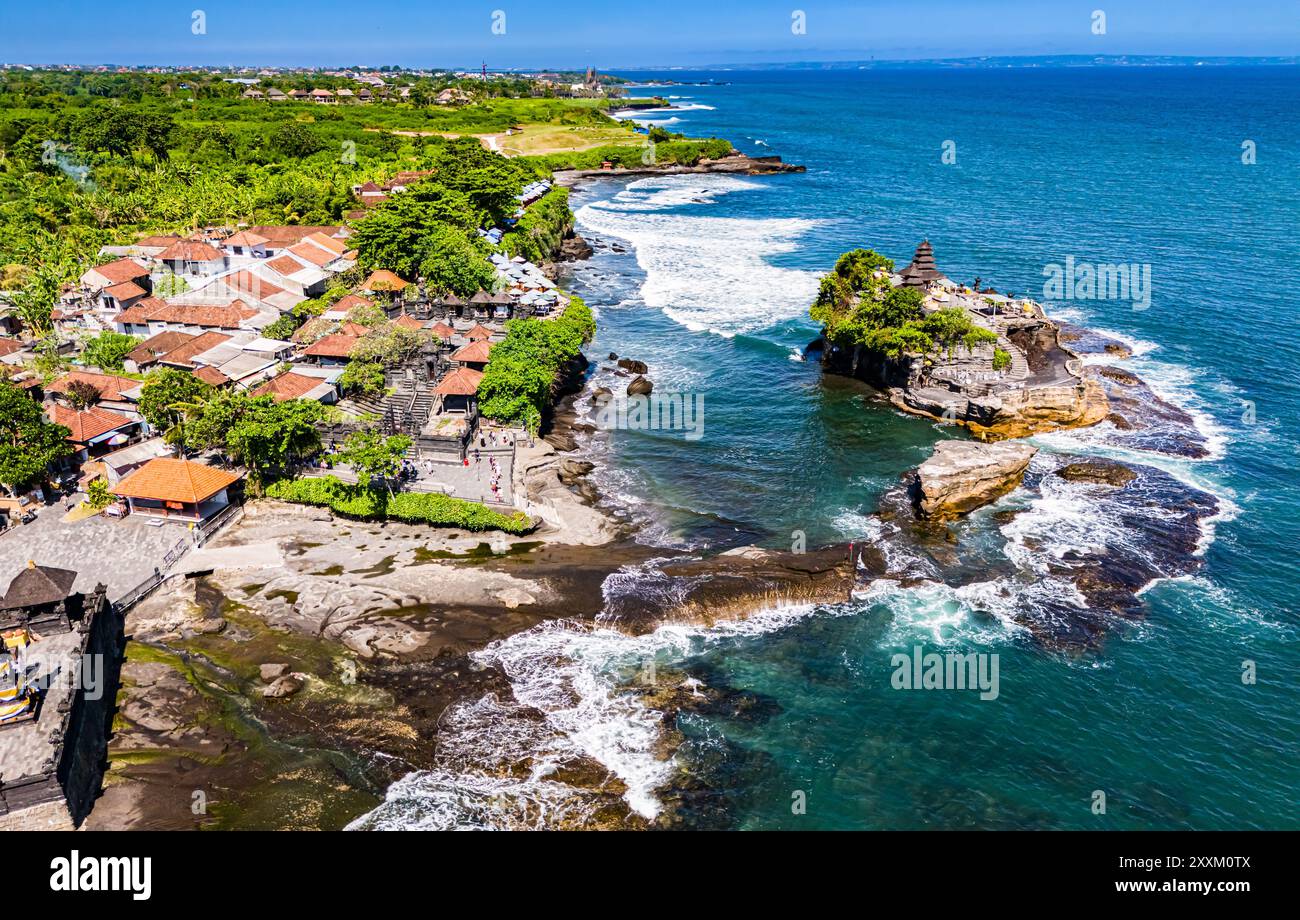 Cliff sea coast at Tanah Lot, Bali, Indonesia Stock Photo - Alamy