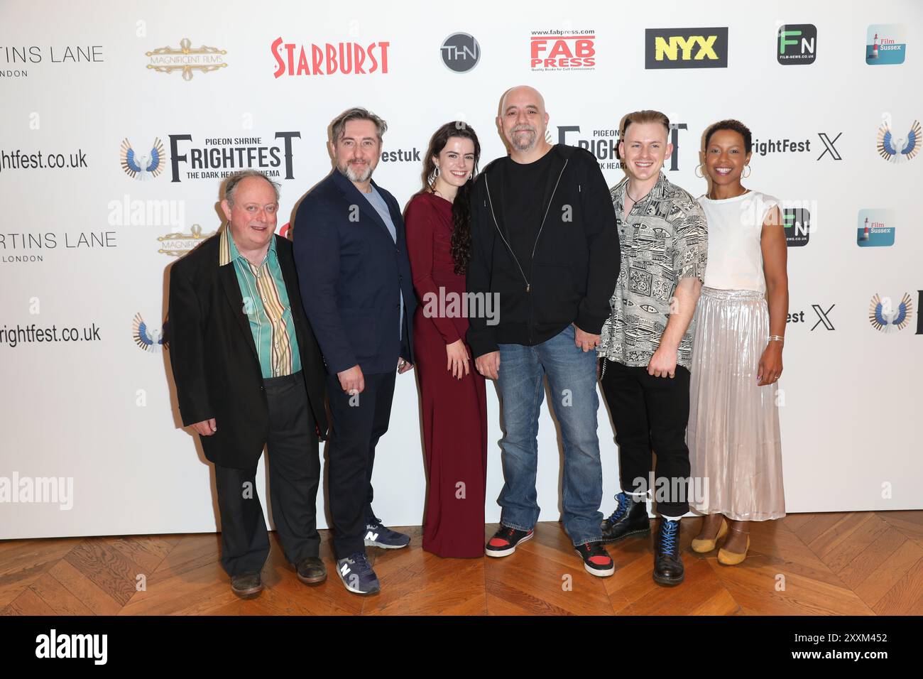 Cara donna hi-res stock photography and images - Alamy