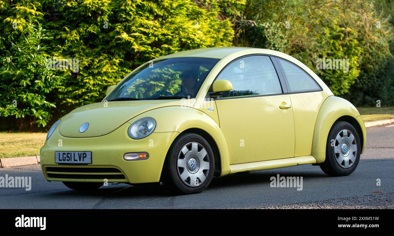 Yellow volkswagen beetle on street hi-res stock photography and images ...
