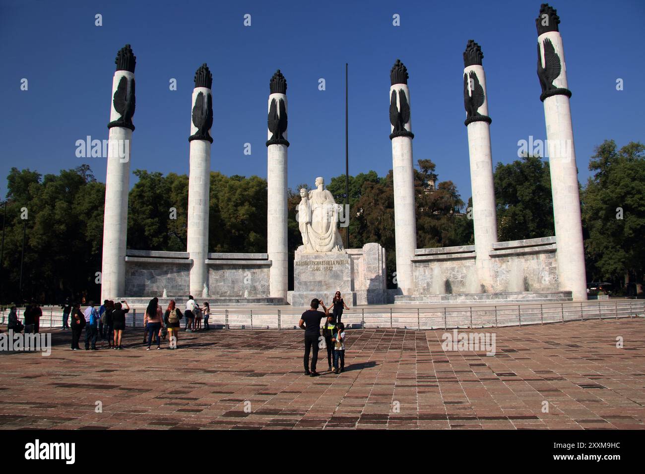 The Monument to the Boy Heroes commemorates six military cadets who ...