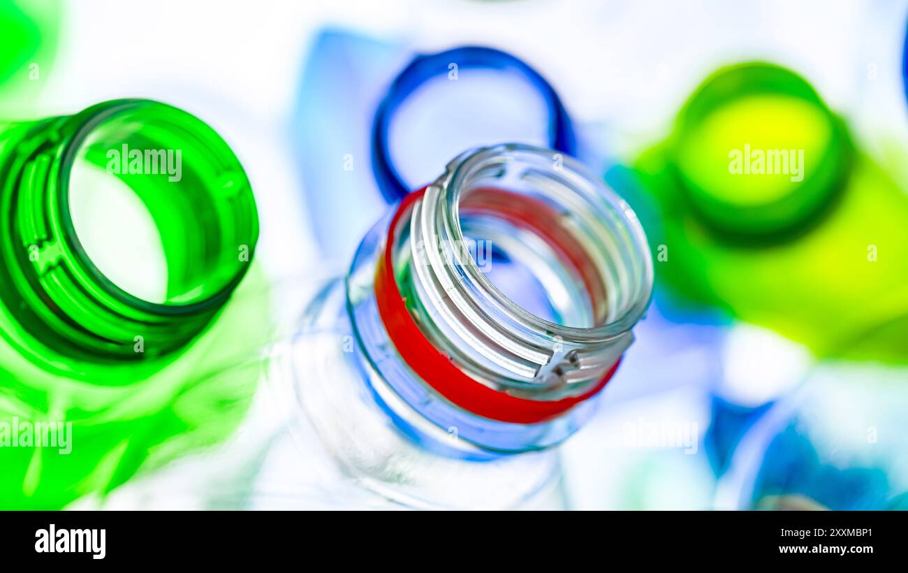 Empty colored drink bottles. Recyclable plastic waste Stock Photo - Alamy