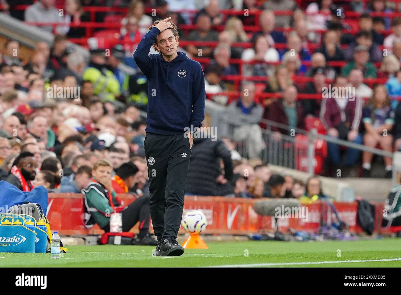 Brentford manager Thomas Frank on the touchline during the Premier ...