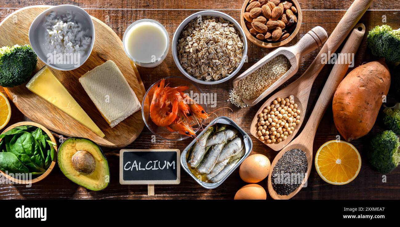 Composition with food products rich in calcium Stock Photo - Alamy