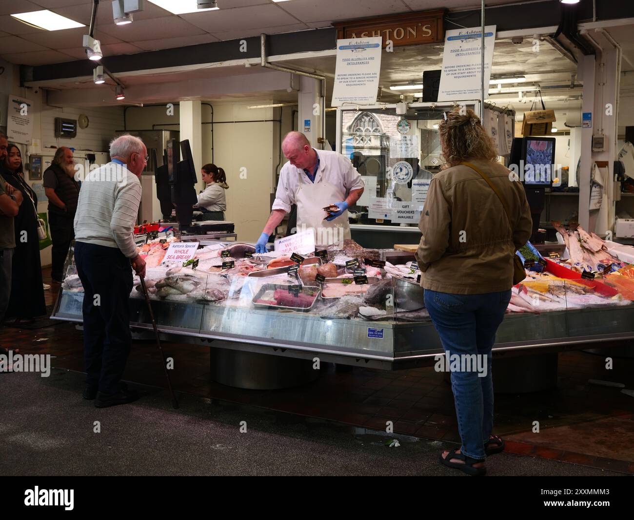 Cardiff market hi-res stock photography and images - Alamy
