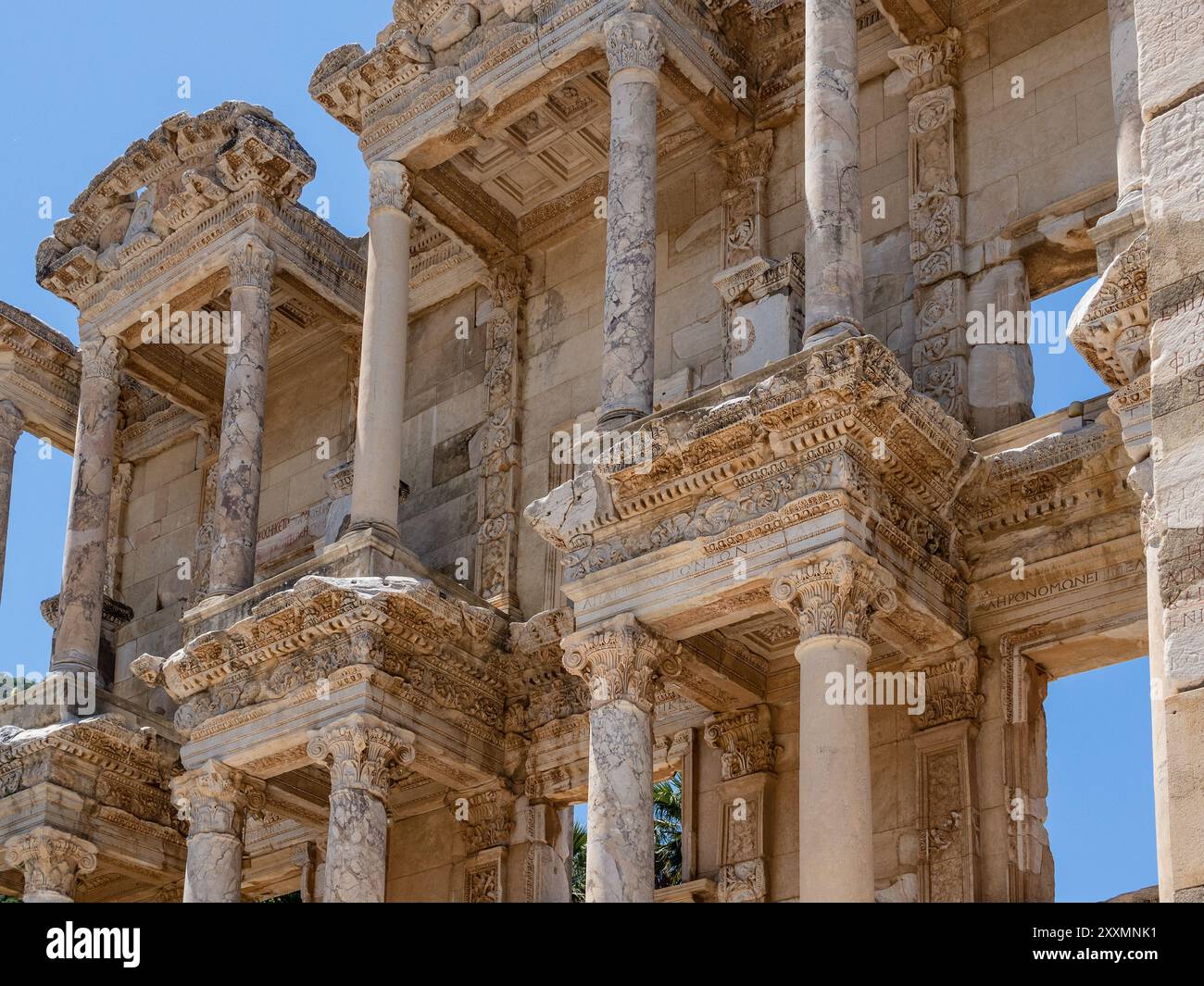 Library at the ruined city of ephesus efes hi-res stock photography and ...