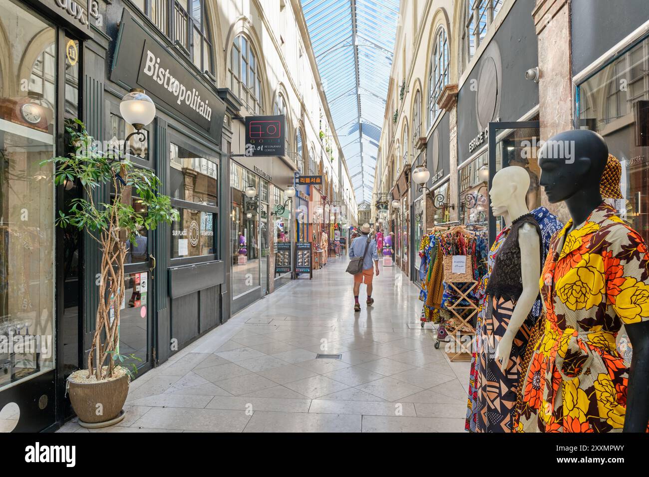 The Passage Choiseul covered shopping & restaurant arcade in the Opera ...