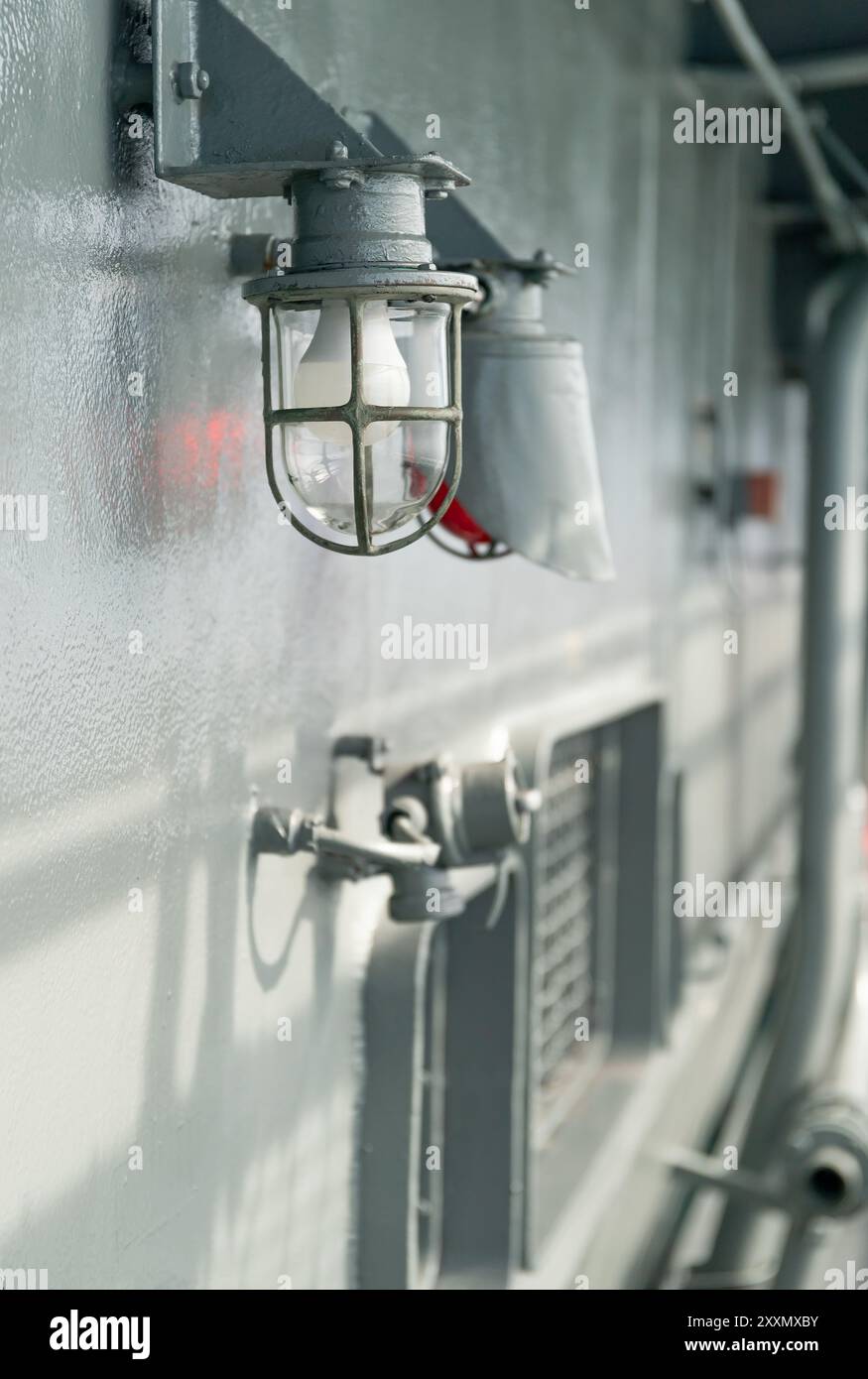 Ship signal lamp hi-res stock photography and images - Alamy