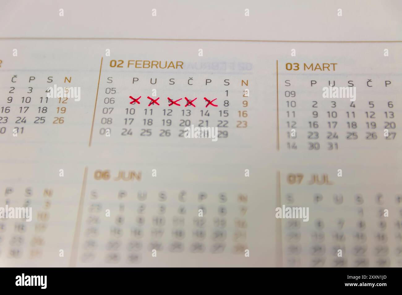 Marking date on calendar hi-res stock photography and images - Alamy