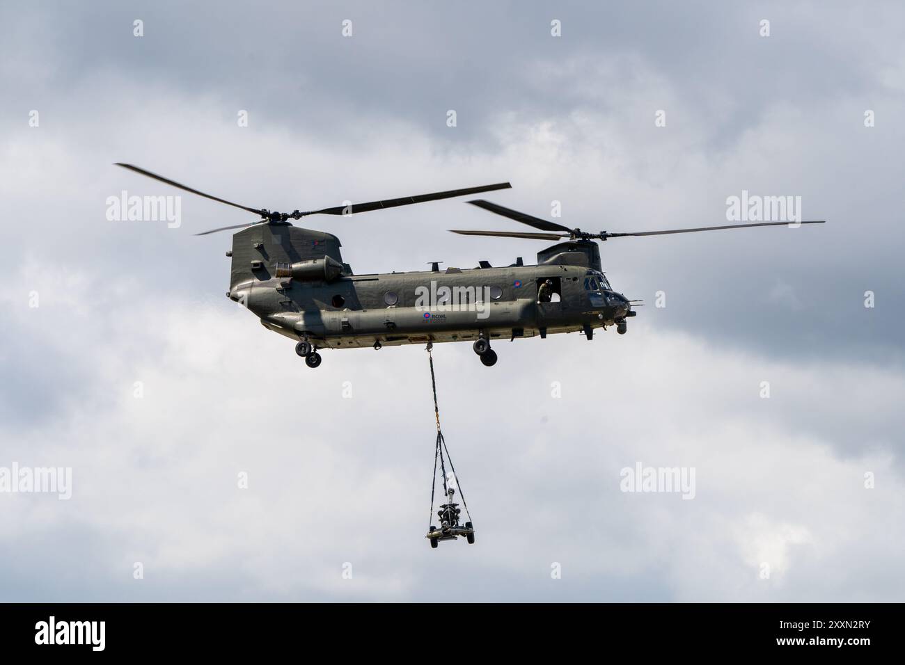 Farnborough, Hampshire - July 22nd 2024: Boeing CH-47 Chinook Royal Air ...