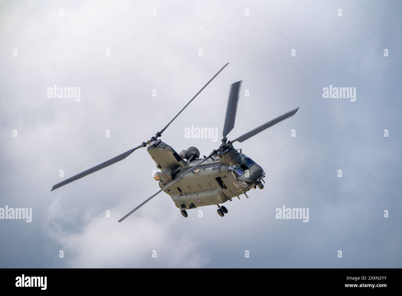 Farnborough, Hampshire - July 22nd 2024: Boeing CH-47 Chinook Royal Air ...