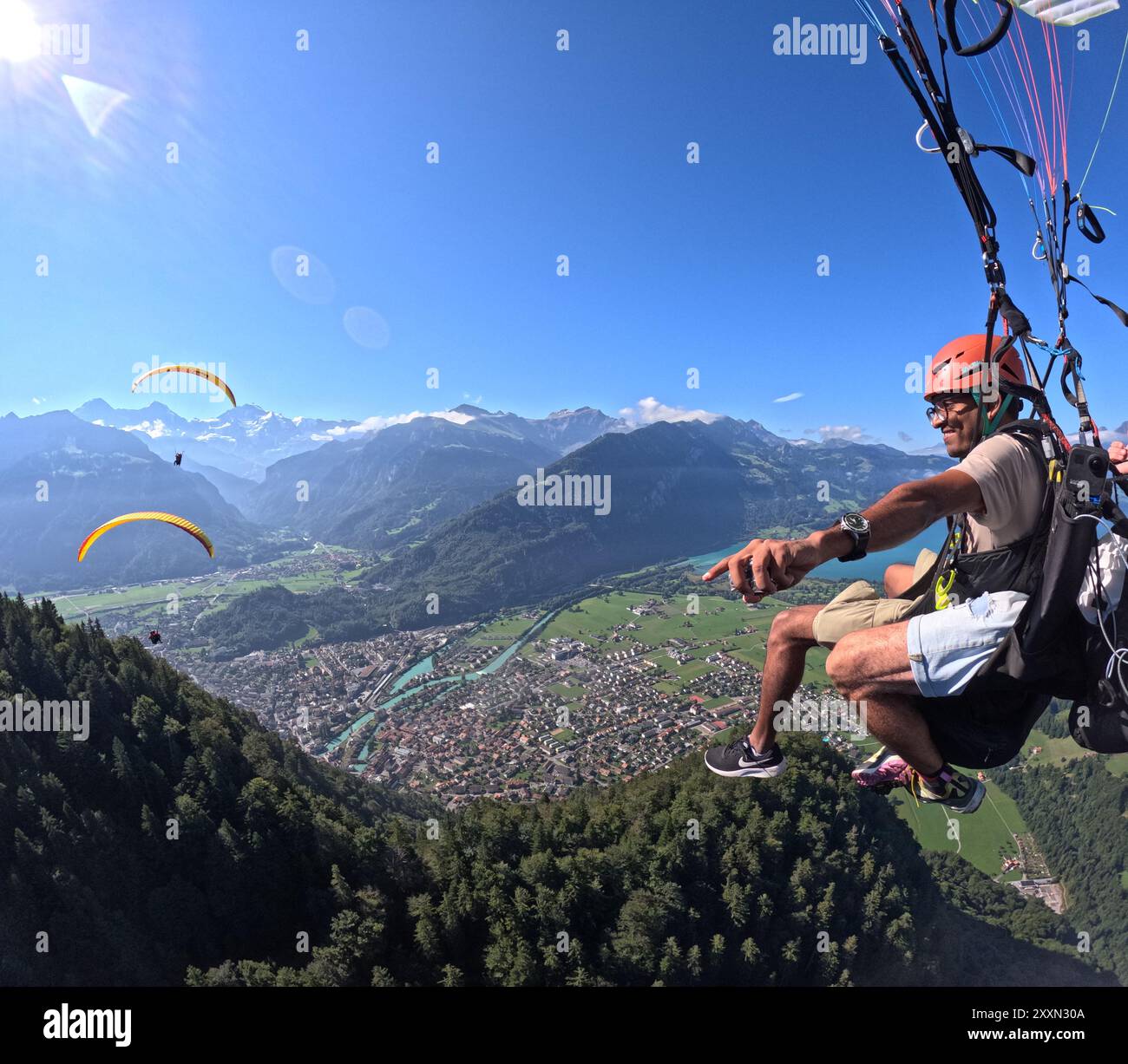 Paragliding in Interlaken Flight with breathtaking scenery of the city ...