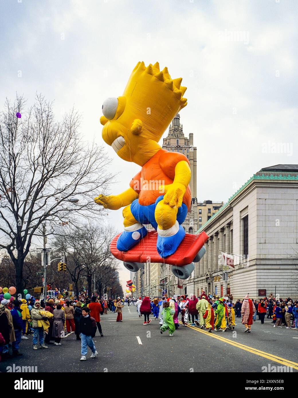 Bart simpson 1990 hi-res stock photography and images - Alamy