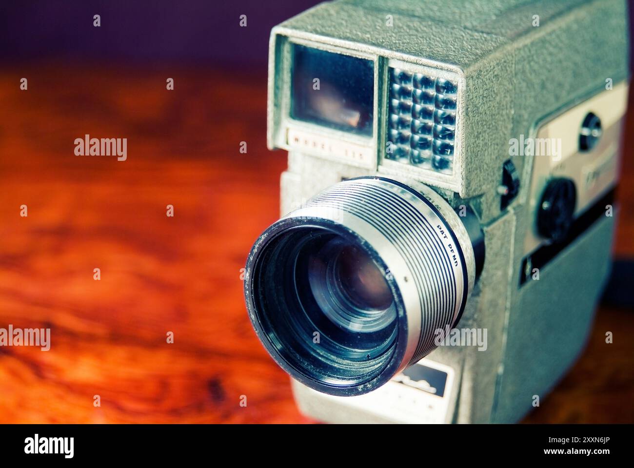 Vintage 8mm. movie camera Stock Photo - Alamy