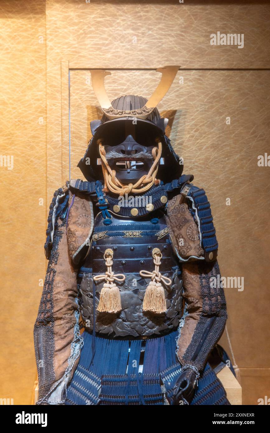 Japanese Samurai Armor sets Stock Photo - Alamy