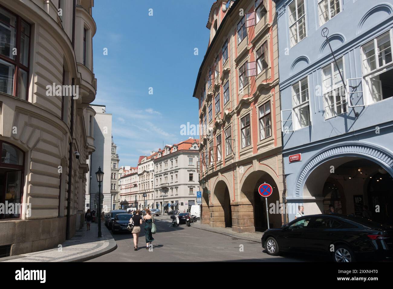 U Radnice Street, Scene View with Houses Old Town City District, Prague ...