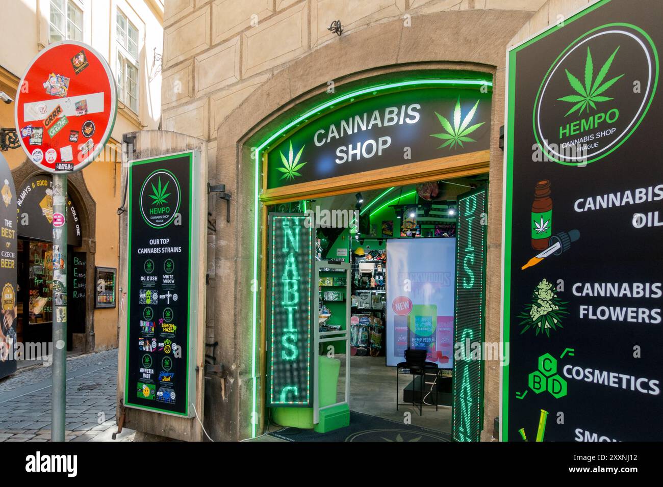 Prague cannabis scene hi-res stock photography and images - Alamy